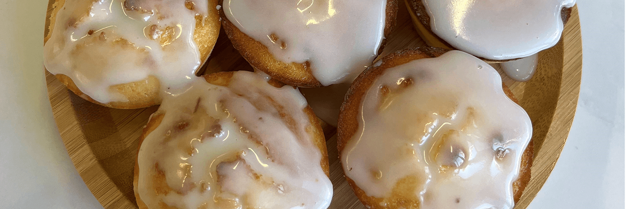 Zitronenmuffins im Omnia-Backofen backen | Camping Wagner